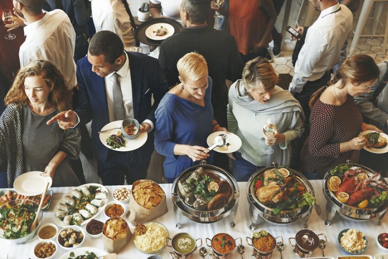 Five Delicious Buffet Ideas for Your Holiday Party - R & R Caterers